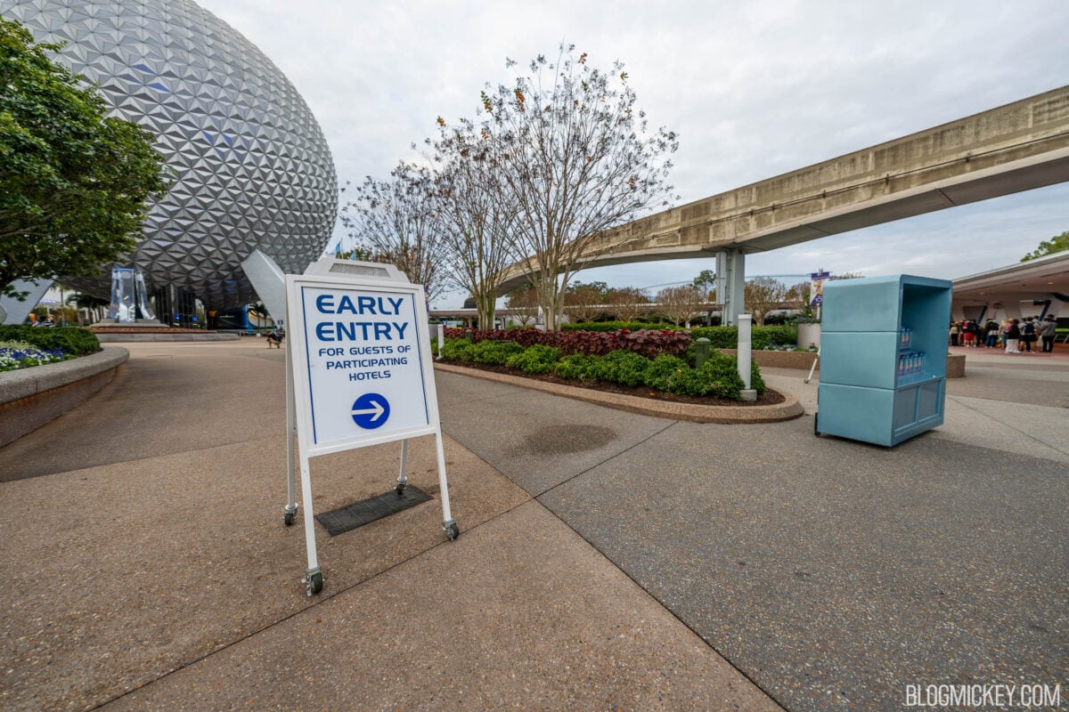 Updated Look at EPCOT's Early Entry Rope Drop Procedure With New World ...