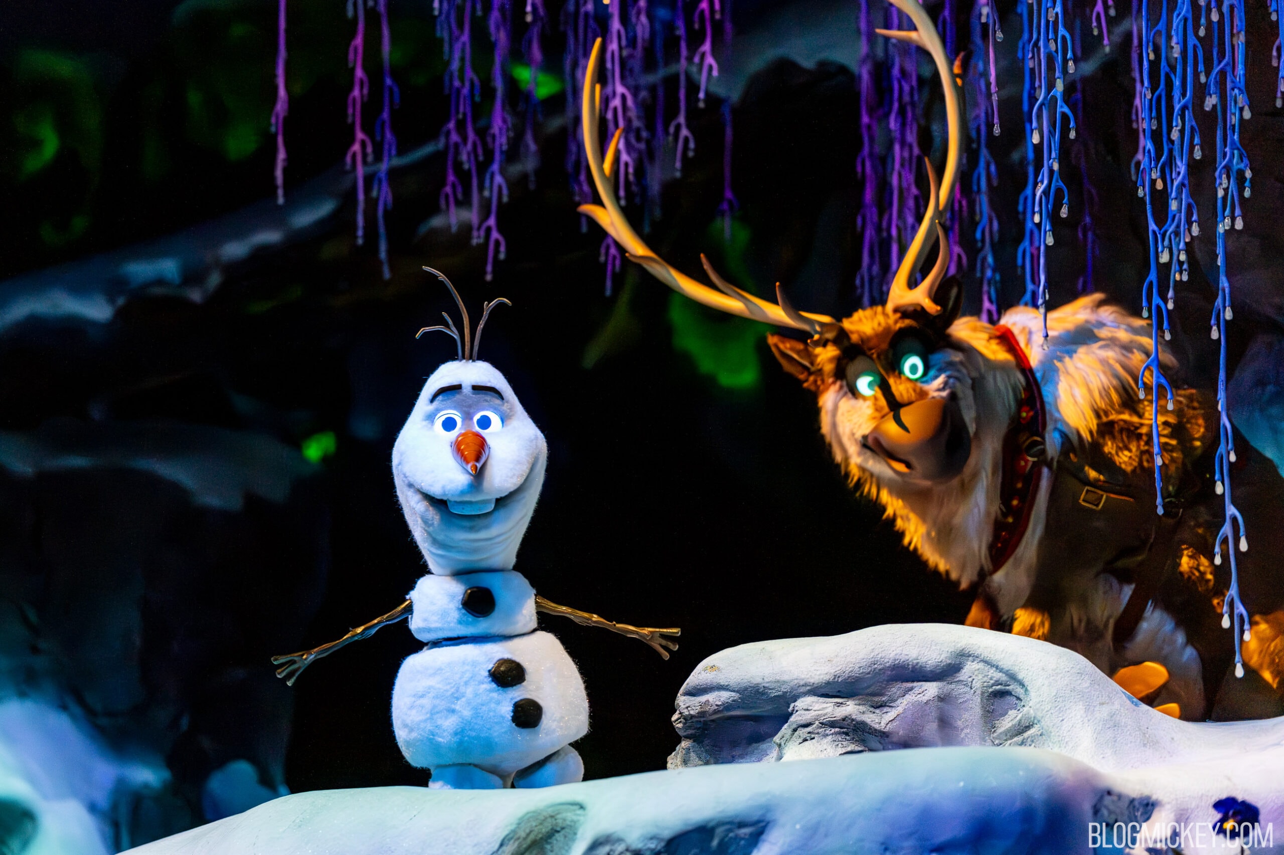 Do You Wanna Build A (Robot) Snowman? Imagineering Teases Free-Roaming ...