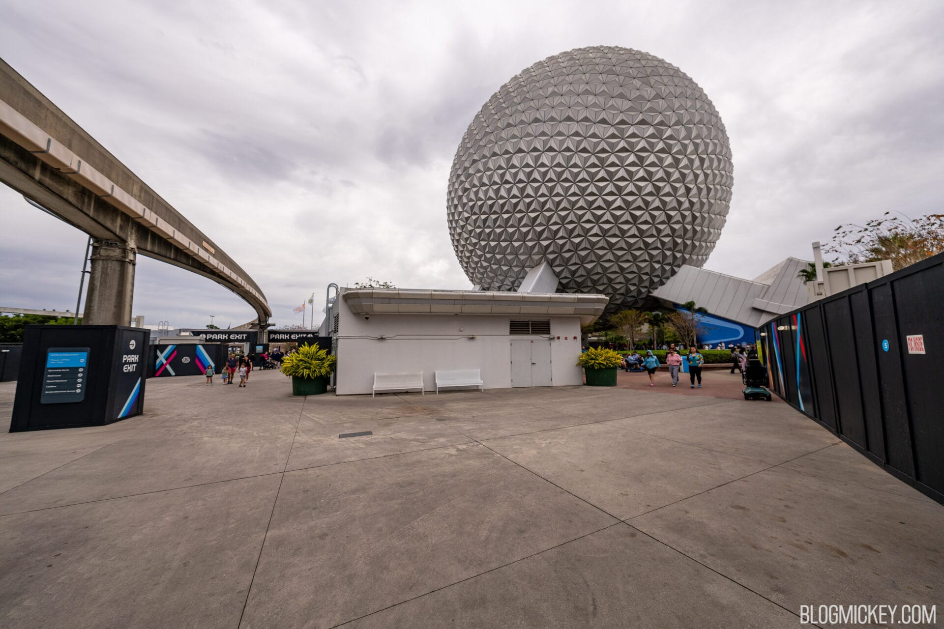 New Temporary Walkway Closure at EPCOT, Spaceship Earth Bypass Remains ...