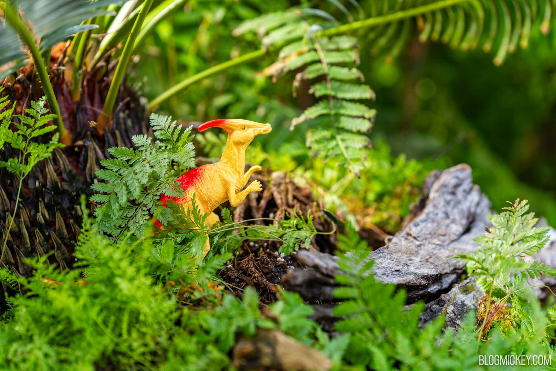 Mini Dinosaurs Return to EPCOT