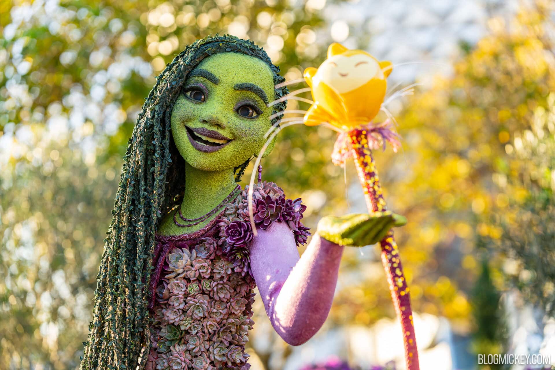 Wish Movie Topiary Debuts at EPCOT Main Entrance for 2024 Flower ...