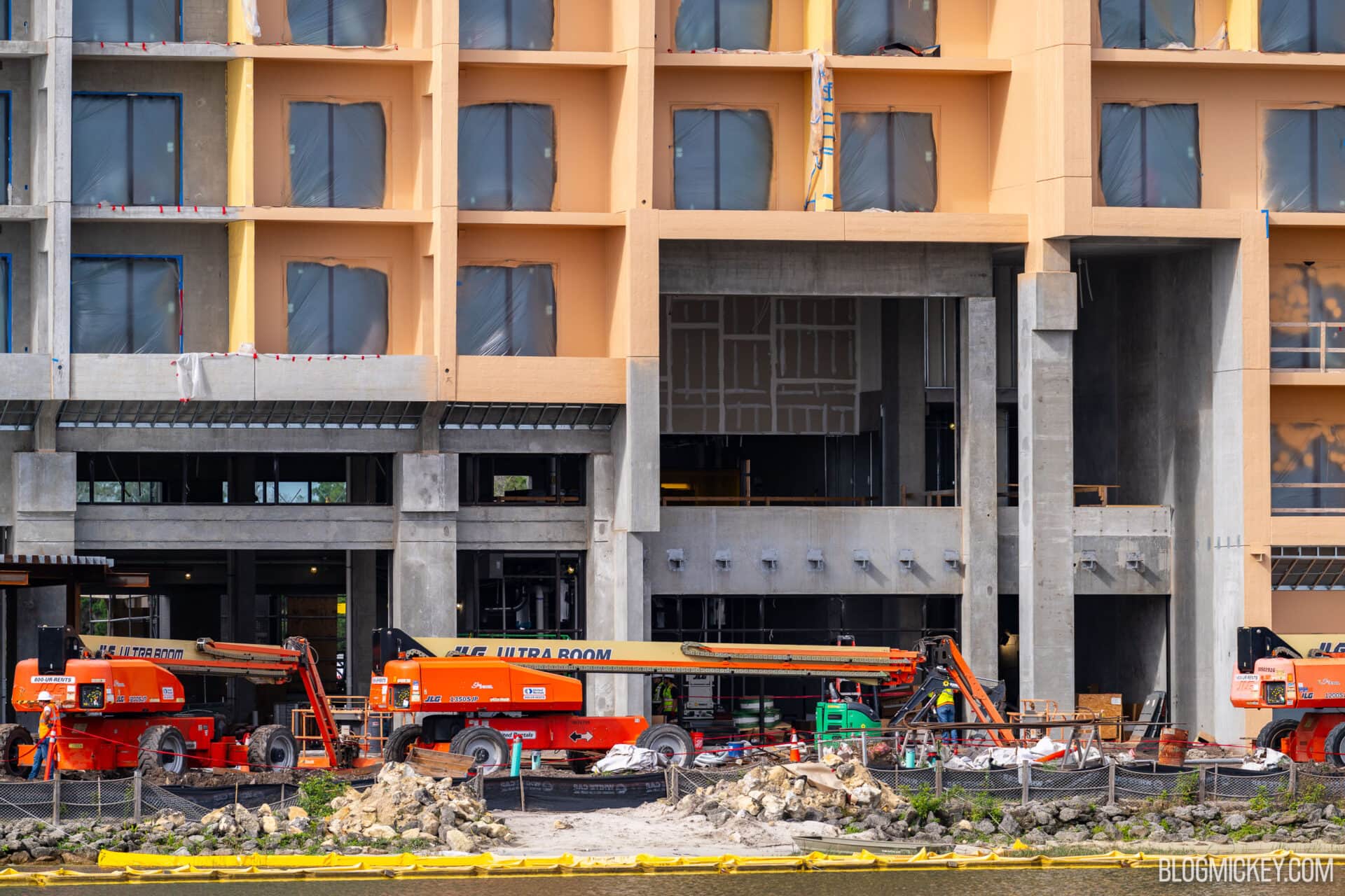 Polynesian Village DVC Tower Update: New Theming, Pool Features, Open ...