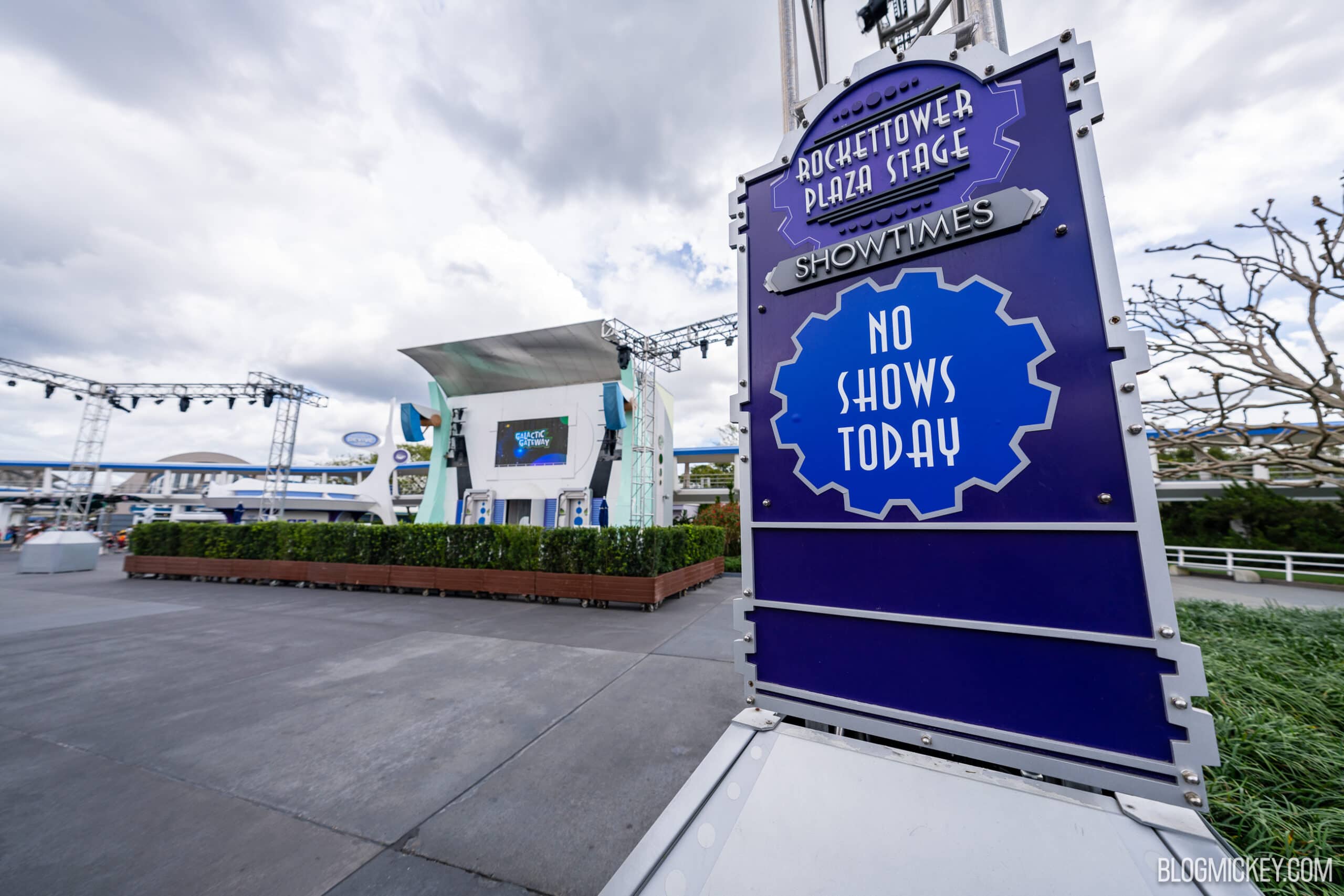 Temporary Construction Walls Installed Around Rockettower Plaza Stage ...