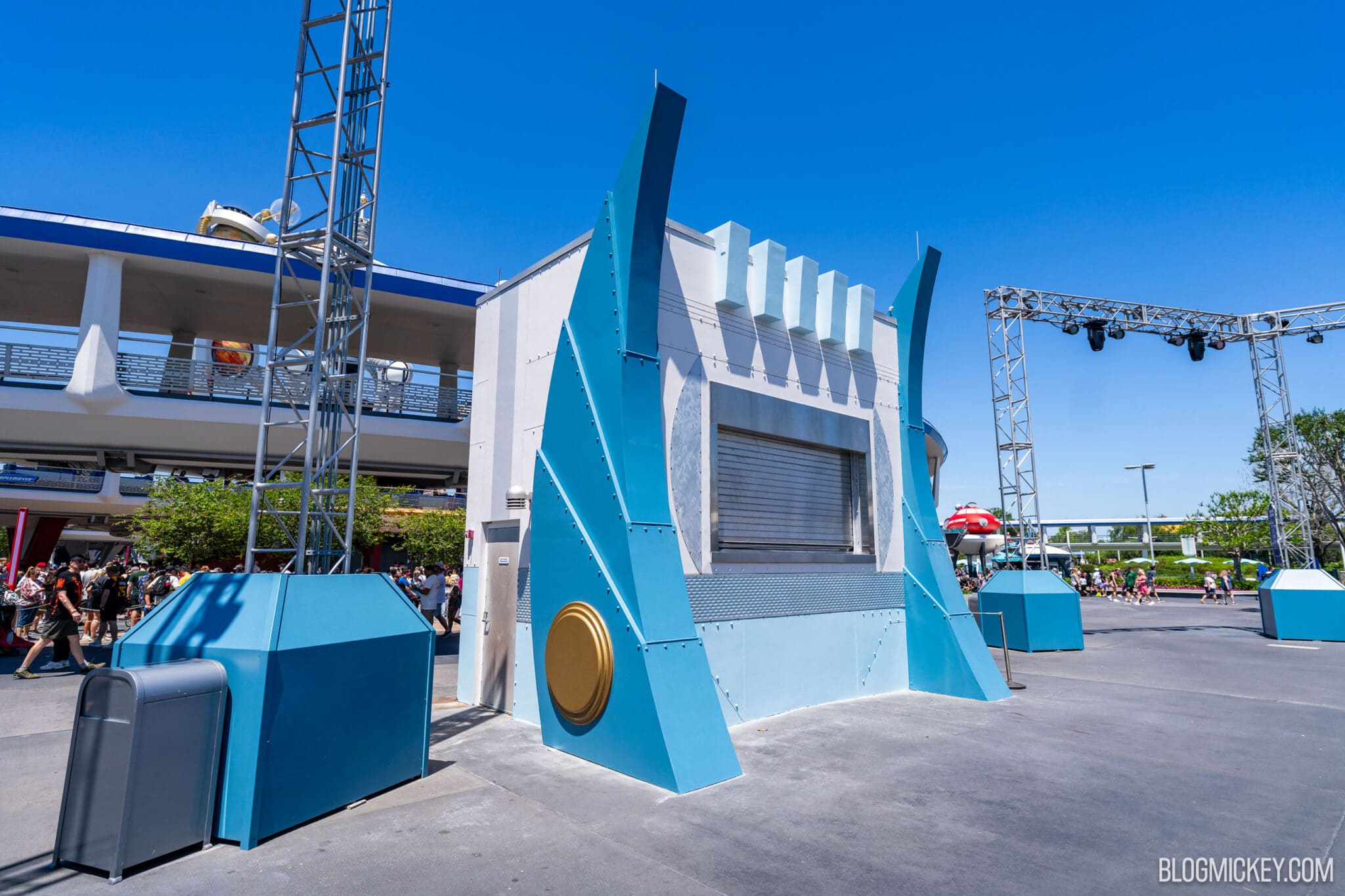 Galactic Gateway Repainting Completed for Tech Booth, Project Moves to ...