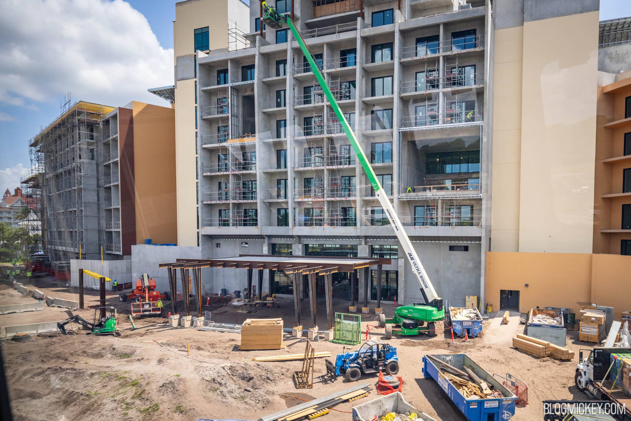 Porte Cochere Construction Begins for Disney Vacation Club Tower at ...