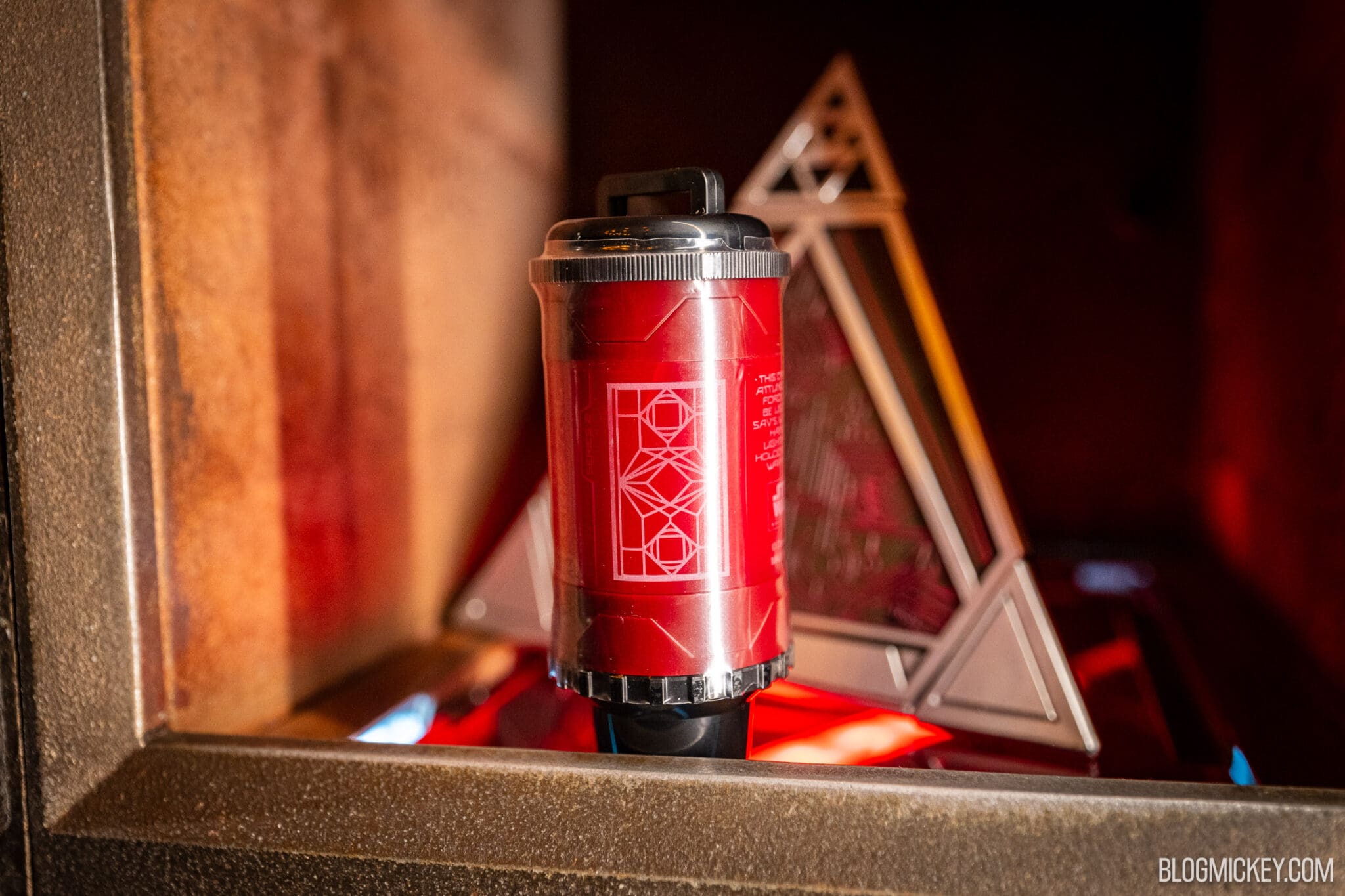 New Jedi & Sith Holocrons, Series 2 Kyber Crystals Now Available at Dok ...