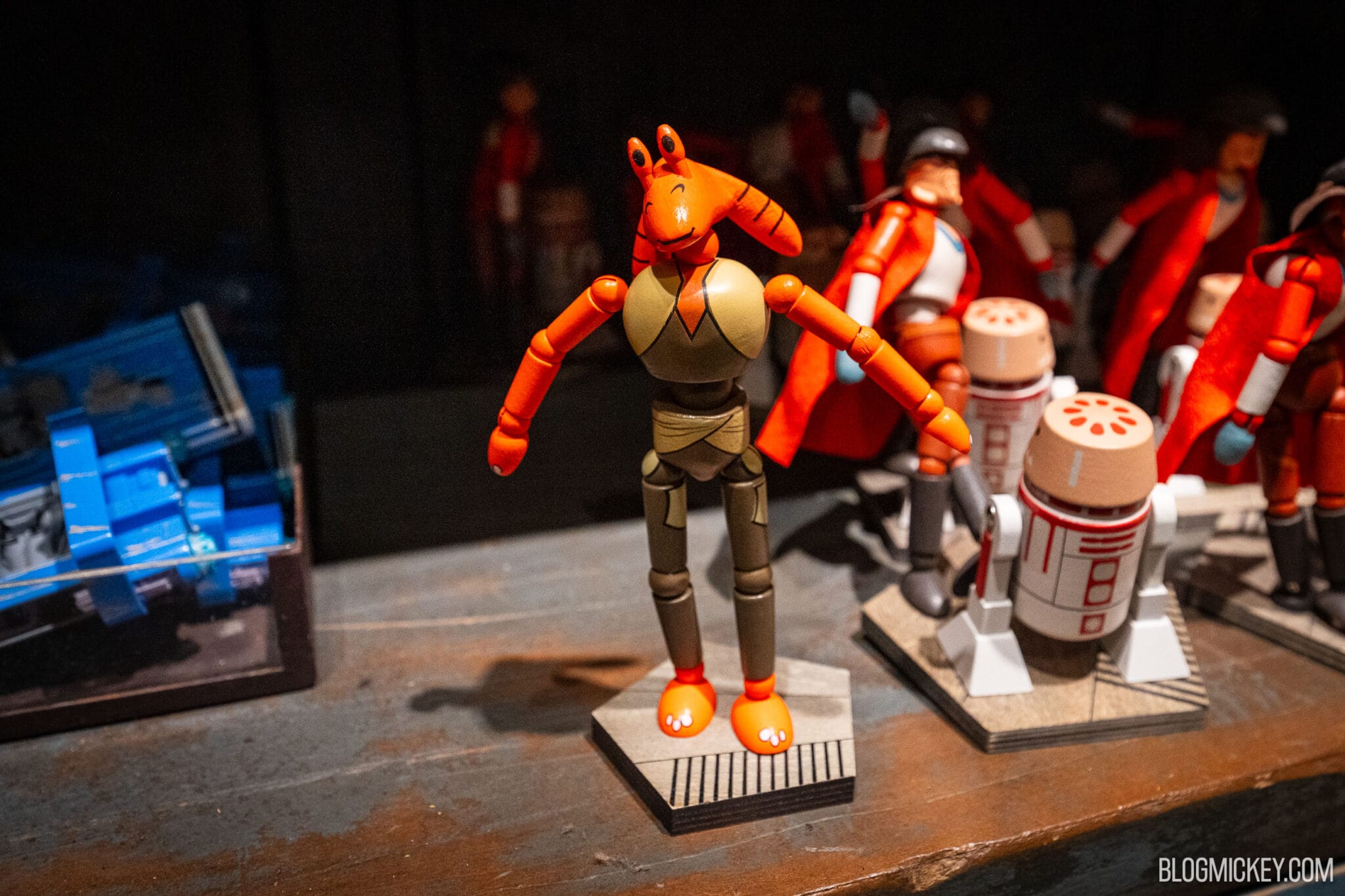 New Merchandise Arrives at Creature Stall & Toydarian Toymaker for Star ...