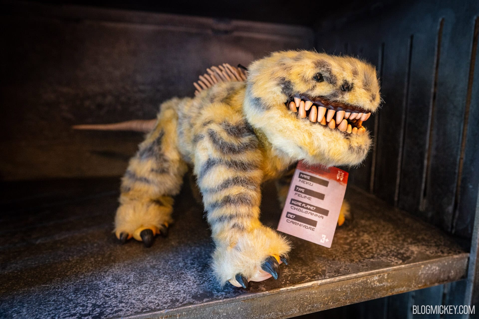 New Merchandise Arrives at Creature Stall & Toydarian Toymaker for Star ...