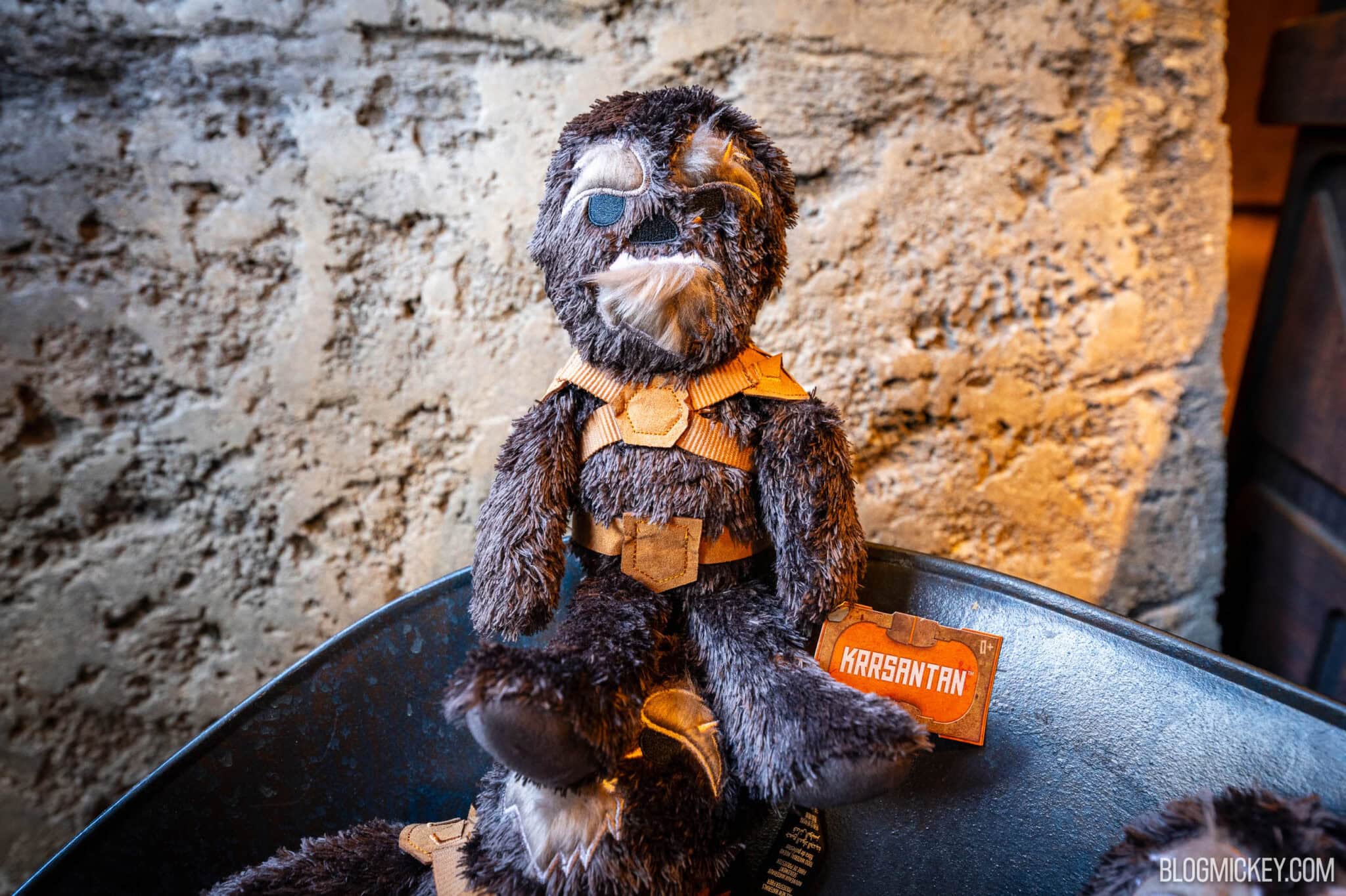 New Merchandise Arrives at Creature Stall & Toydarian Toymaker for Star ...