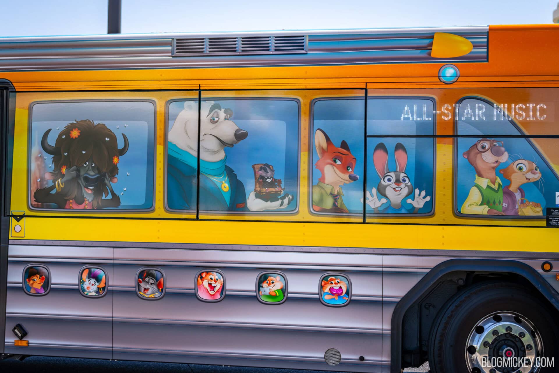 Zootopia-Themed Bus Wrap at Walt Disney World Might Be The Best Yet
