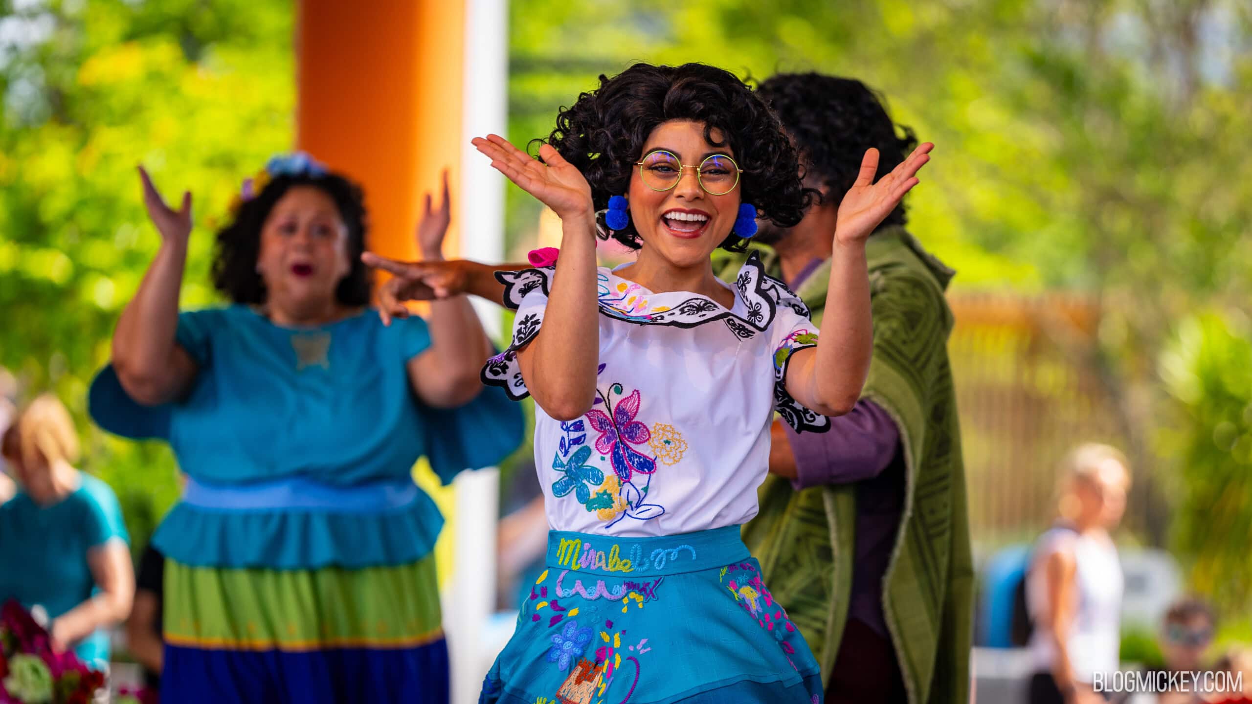 ¡Celebración Encanto! Show Debuts for the Summer at EPCOT's New ...