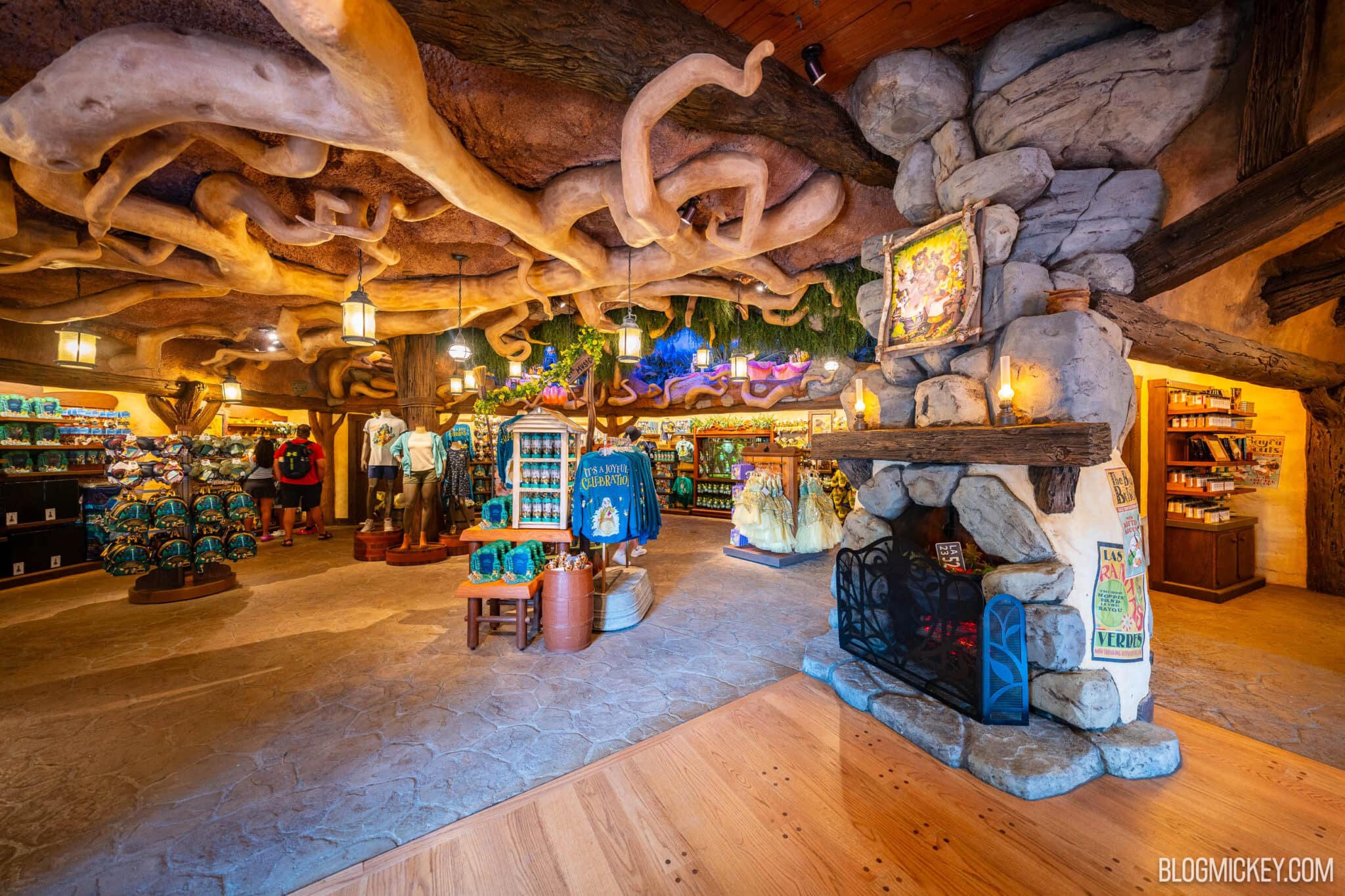 PHOTO TOUR: Critter Co-Op Tiana's Bayou Adventure Gift Shop Now Open at Magic Kingdom
