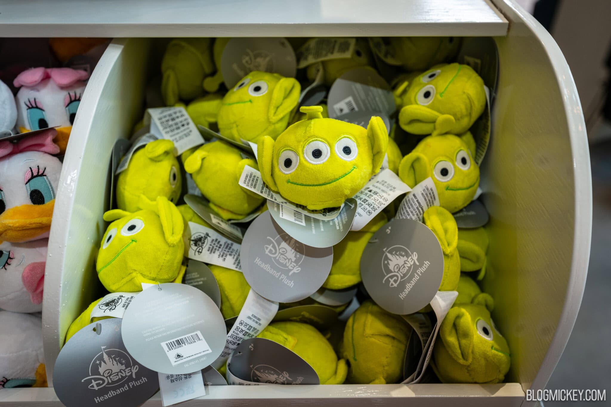 PHOTOS: Create-Your-Own Headband Debuts at Walt Disney World With ...