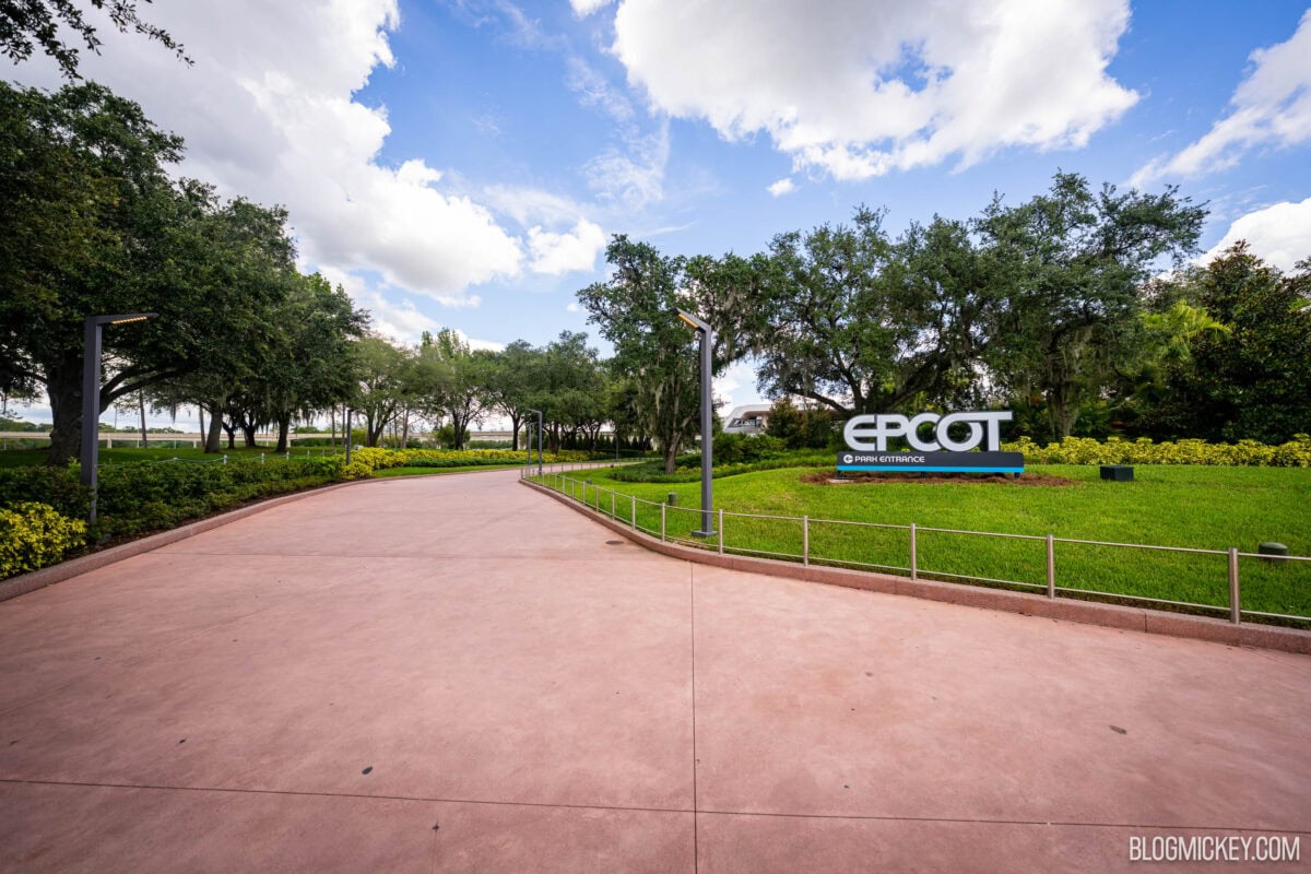 New "Park Entrance" Signage Installed at EPCOT