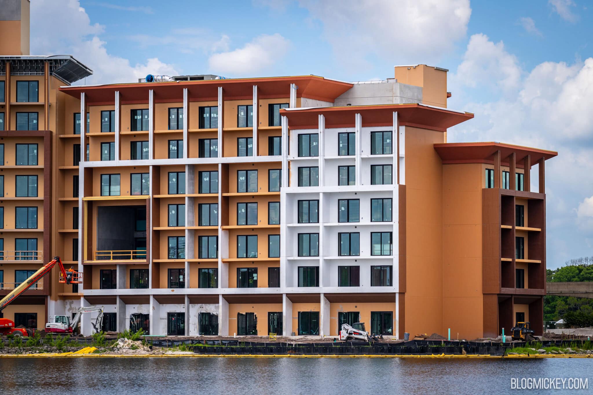 Polynesian Village DVC Island Tower Milestone Update: Balconies & Hardscape