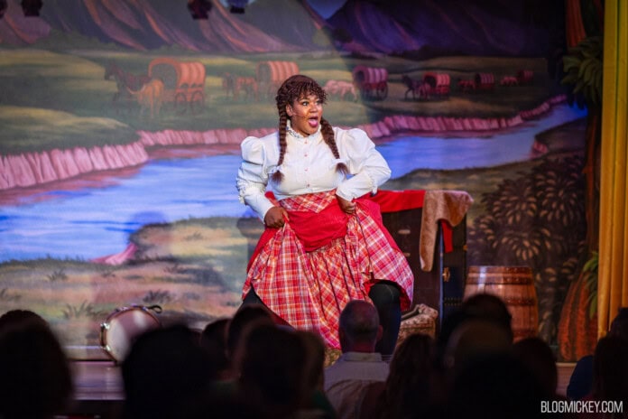 PHOTOS, VIDEO: Hoop-Dee-Doo Musical Revue Original Cast Reunite to ...