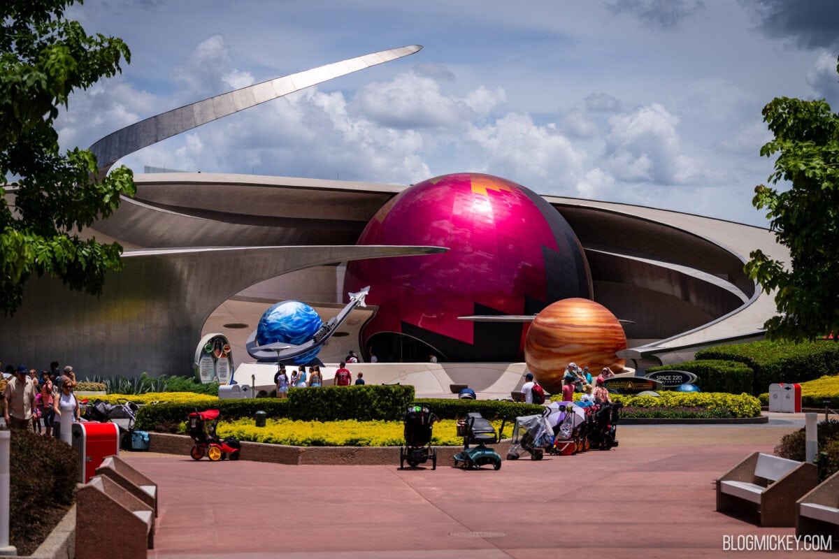 Updated Look at Ongoing Refurbishment of Planet Mars in EPCOT