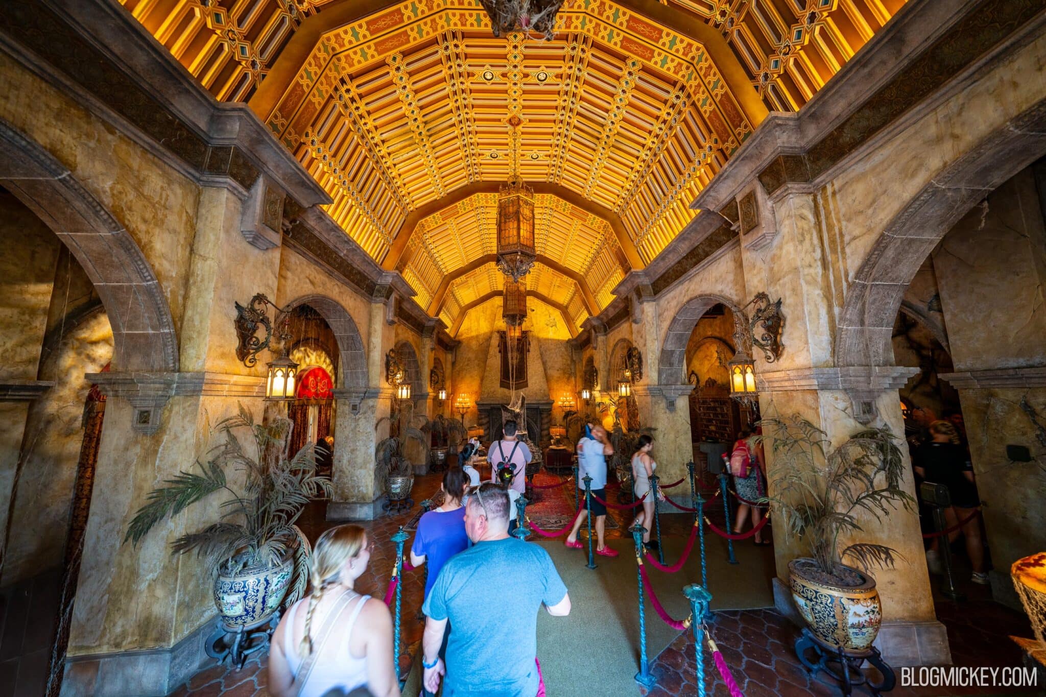 Lightning Scorch Marks & Mood Lighting Restored for Tower of Terror's ...
